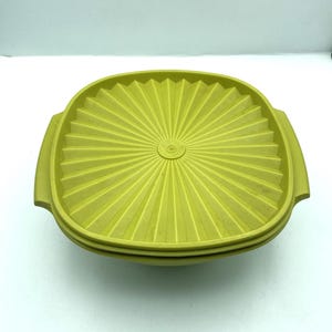 Vintage Avocado Green Tupperware Servalier Bowl - Etsy