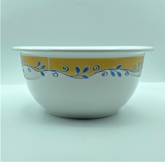 Vintage Corelle Mixing Bowls