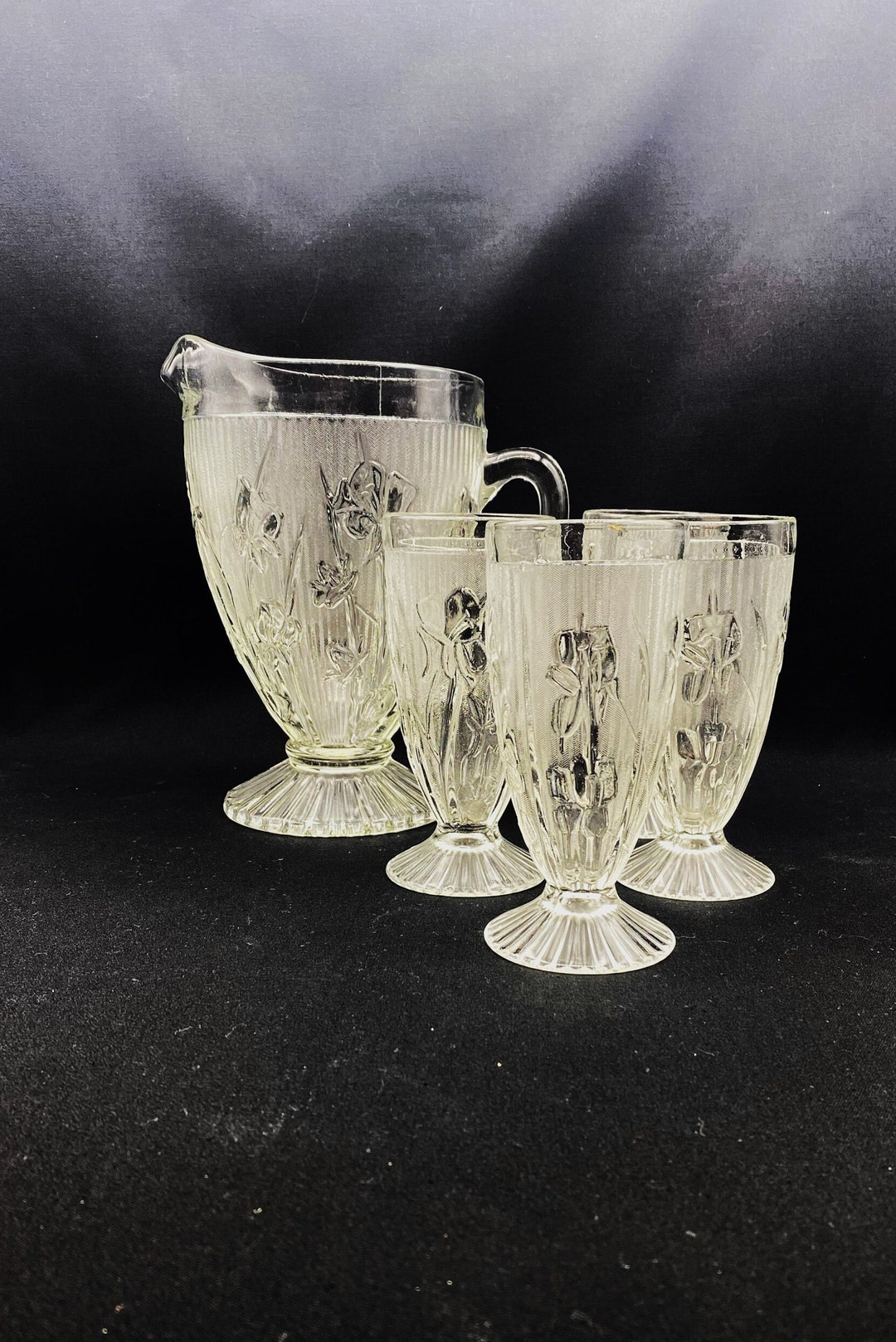 Vintage Jeannette Glass Iris & Herringbone Pitcher and 4 Tumblers - Etsy