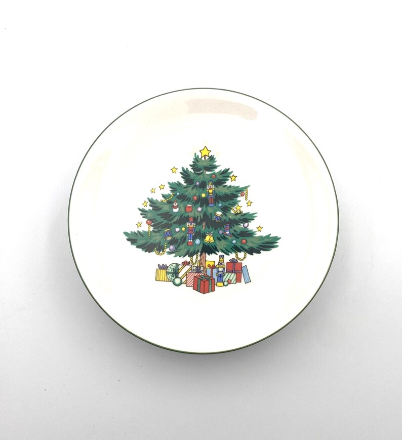 Vintage GEI Designs Christmas Tree Dessert Plates, Set of 4 - Etsy