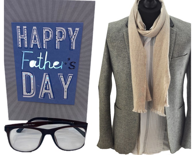 WORLD-CLASS CLOTHING&ACCESSORIES by manomaydesign on Etsy