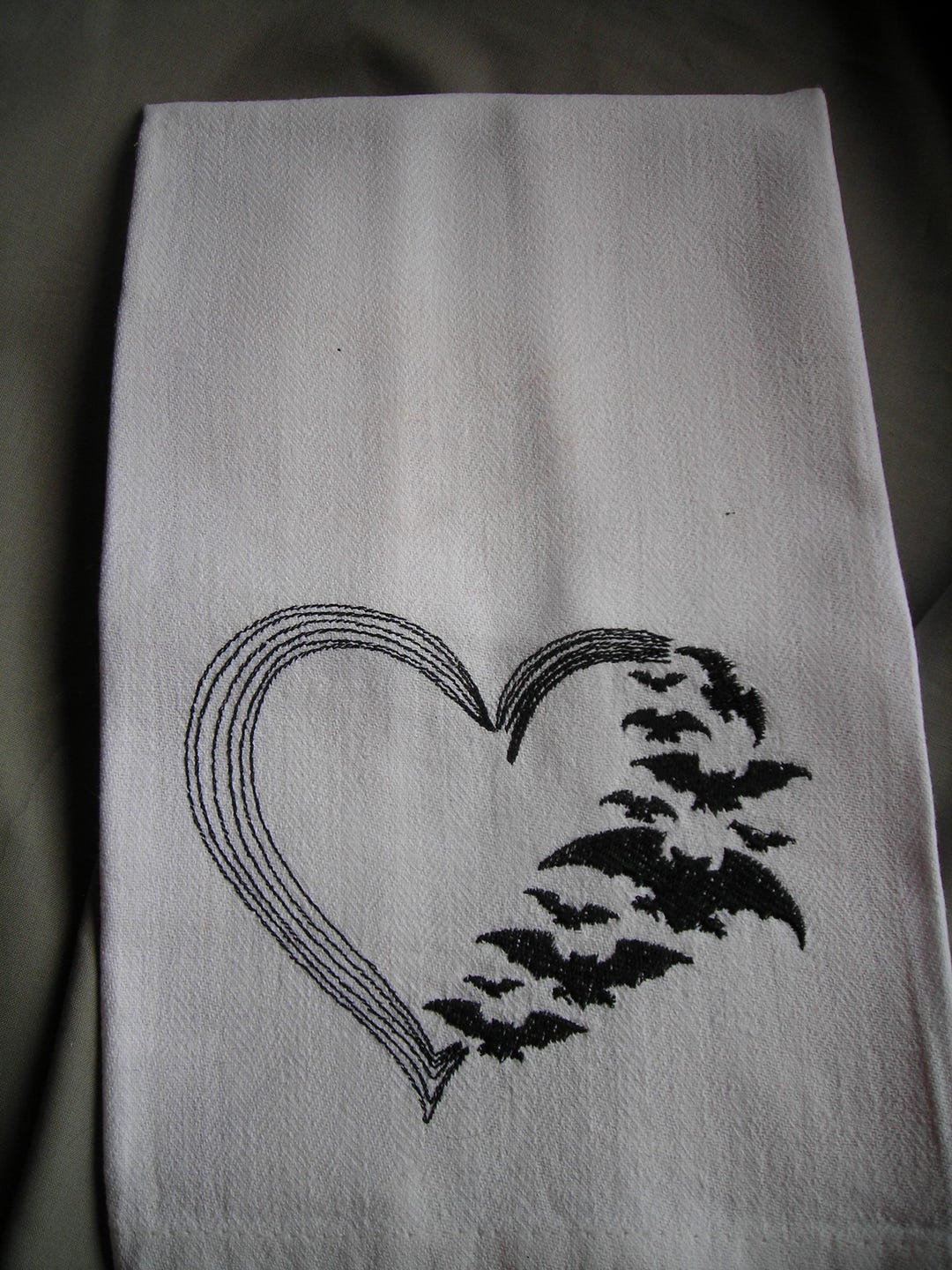 Bat Heart Design - Etsy