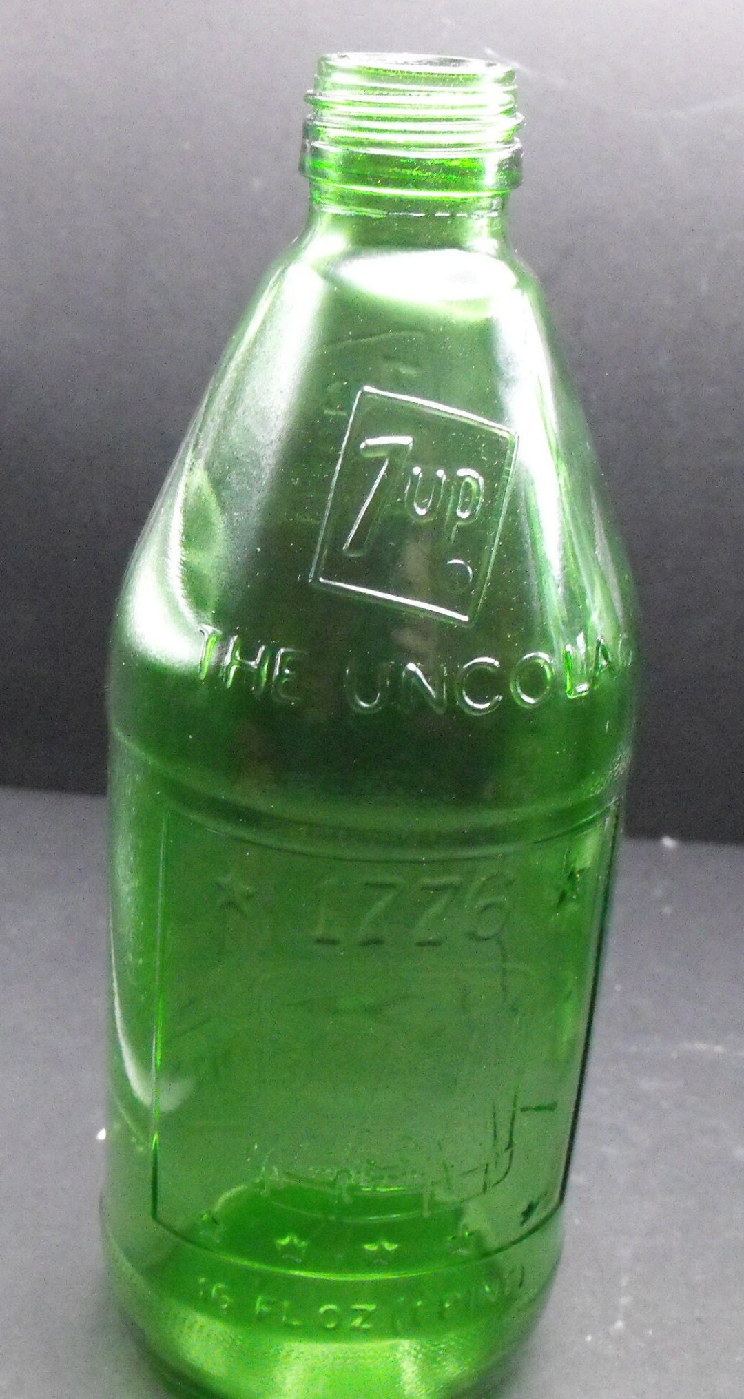 7UP the Uncola Bicentennial 7up 16 Ounce Green Bottle Drum - Etsy