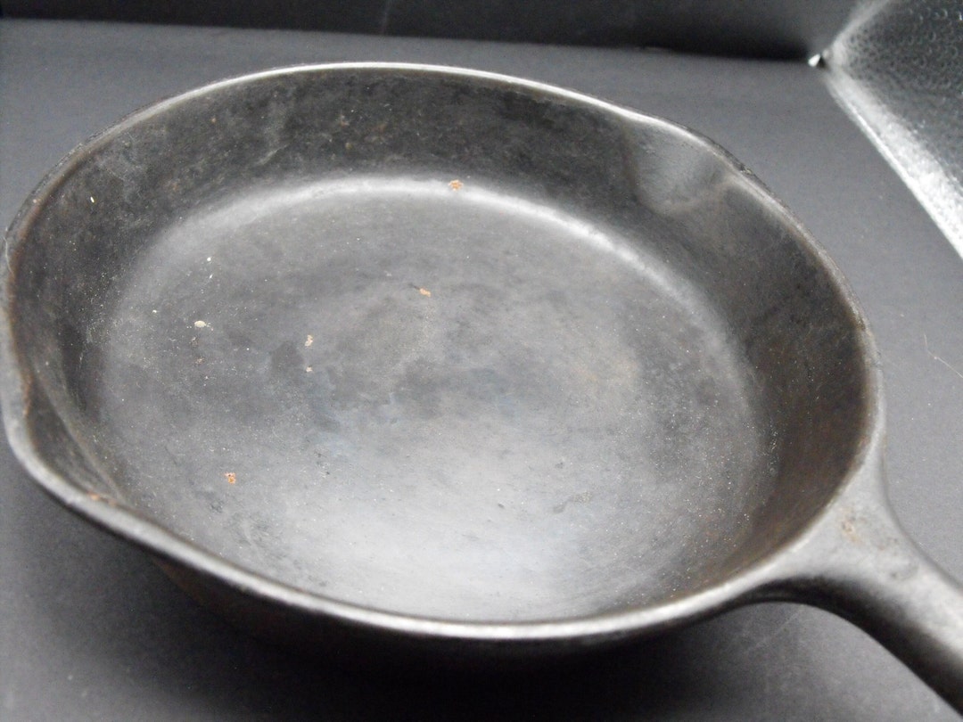 Wagner Ware Sydney 1058P #8 Cast Iron Skillet - Etsy