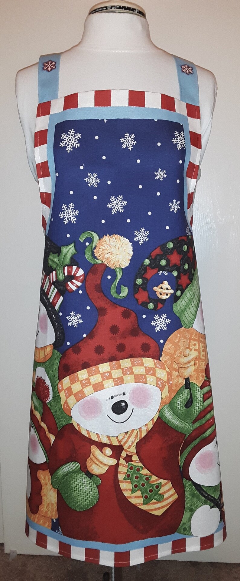 Caroling Snowmen Apron + Matching Potholders - Etsy
