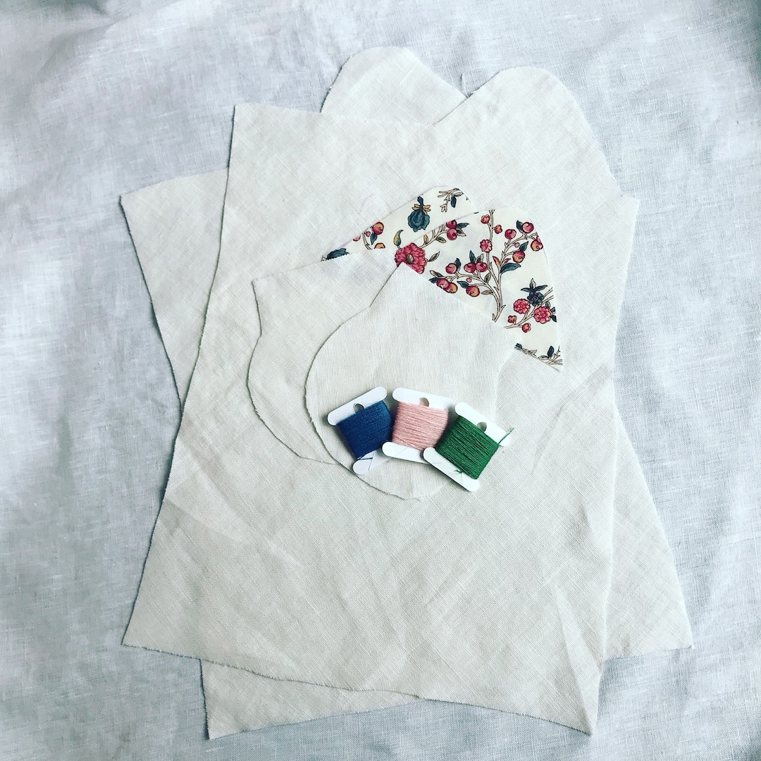 DIY Make Your Own Linen+printed Cotton Embroidered Mitts Kit - Etsy