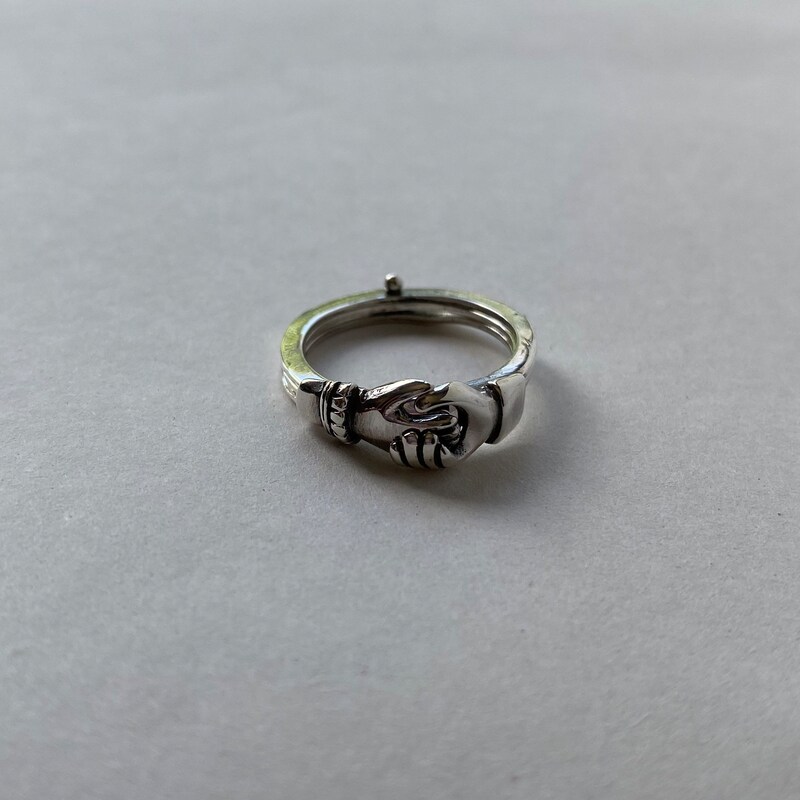 Gimmel Ring - Etsy UK