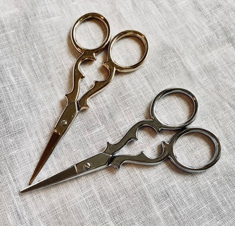 Vintage Style Metalwork Scroll Embroidery Scissors | Etsy