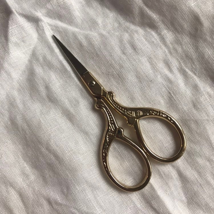 Vintage Style Engraved Embroidery Scissors - Etsy
