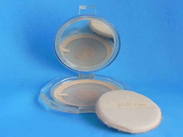Lucite Compact, Faceted Lucite, Compact With Blue Mirror, Powder ...