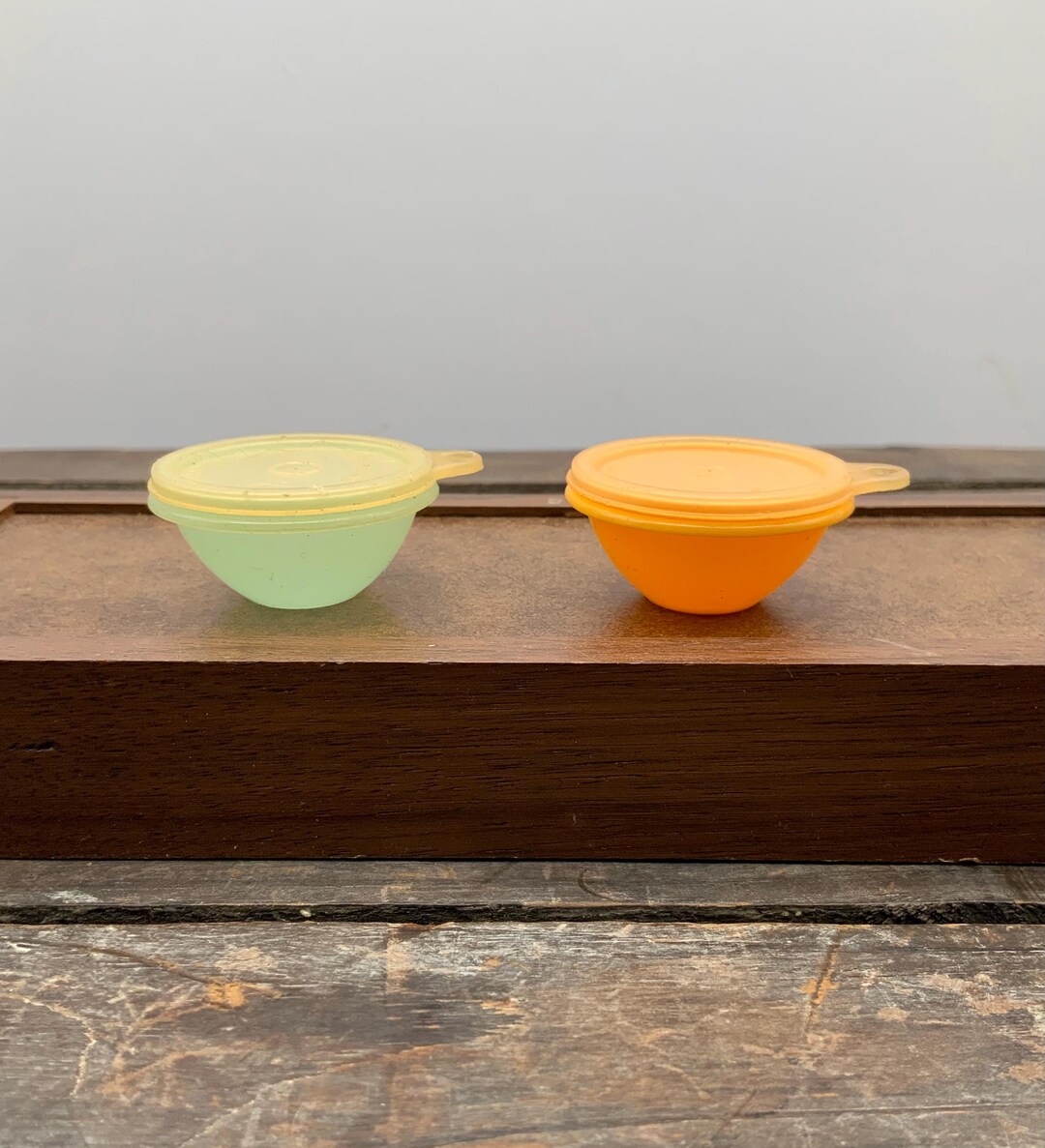 2 Vintage Miniature Tupperware Mixing Bowls W/ Lids - Etsy