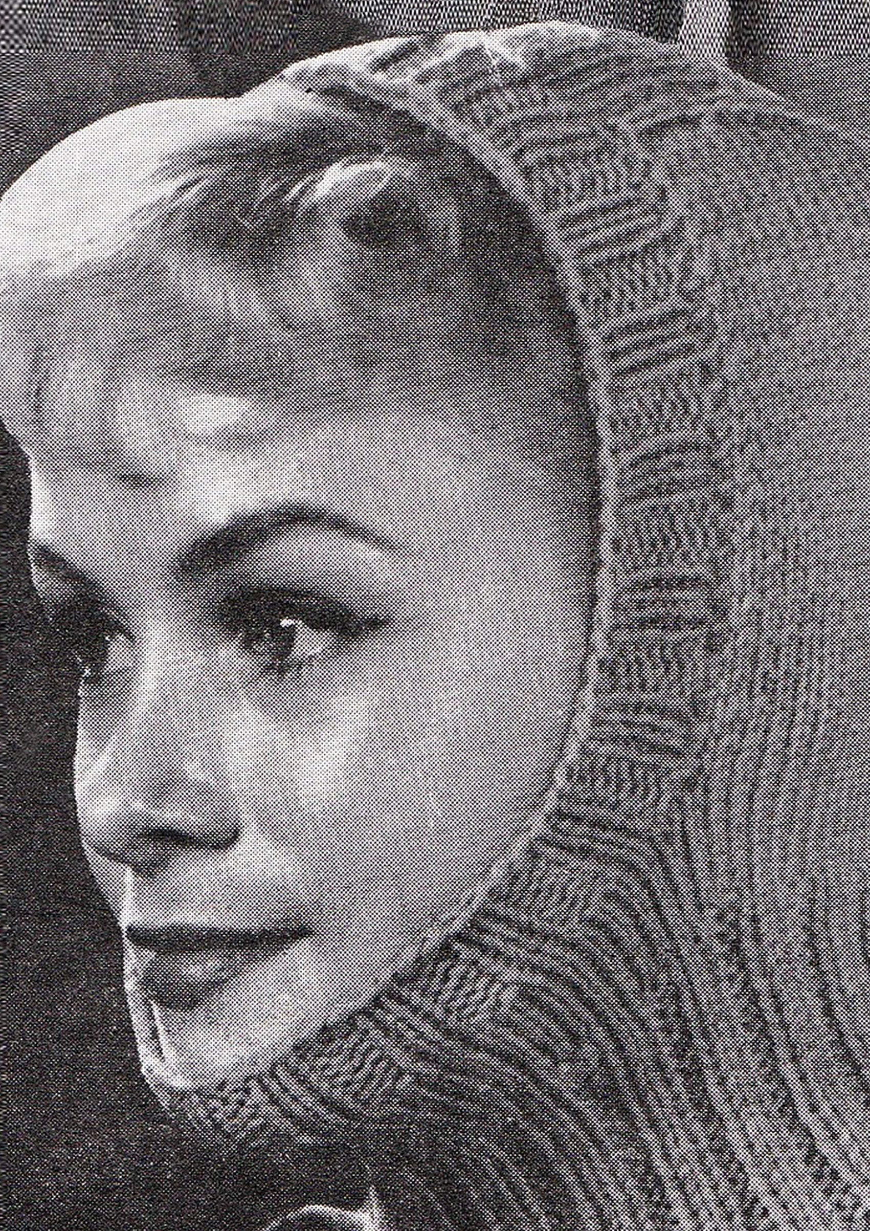 PDF Vintage 1960s Womens Ladies Hat Knitting Pattern Balaclava Helmet ...