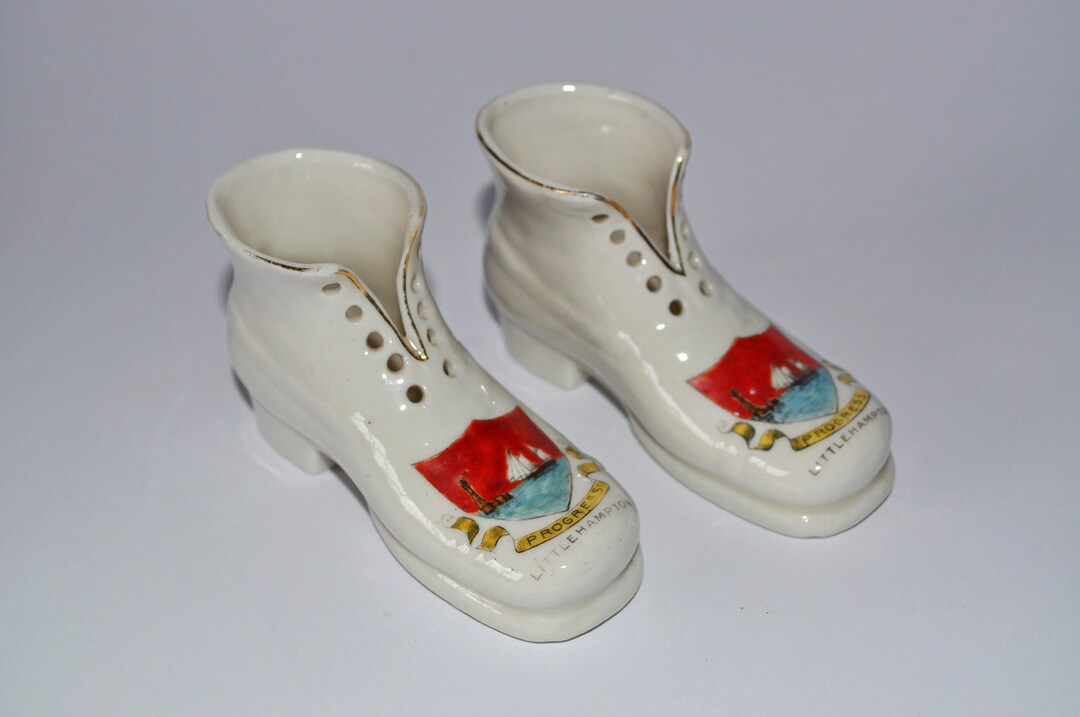 Vintage Pair of Crested Ware China Boots, Littlehampton - Etsy