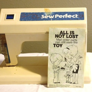 Vintage 1976 Mattel Sew Perfect Child's Sewing Machine - Etsy