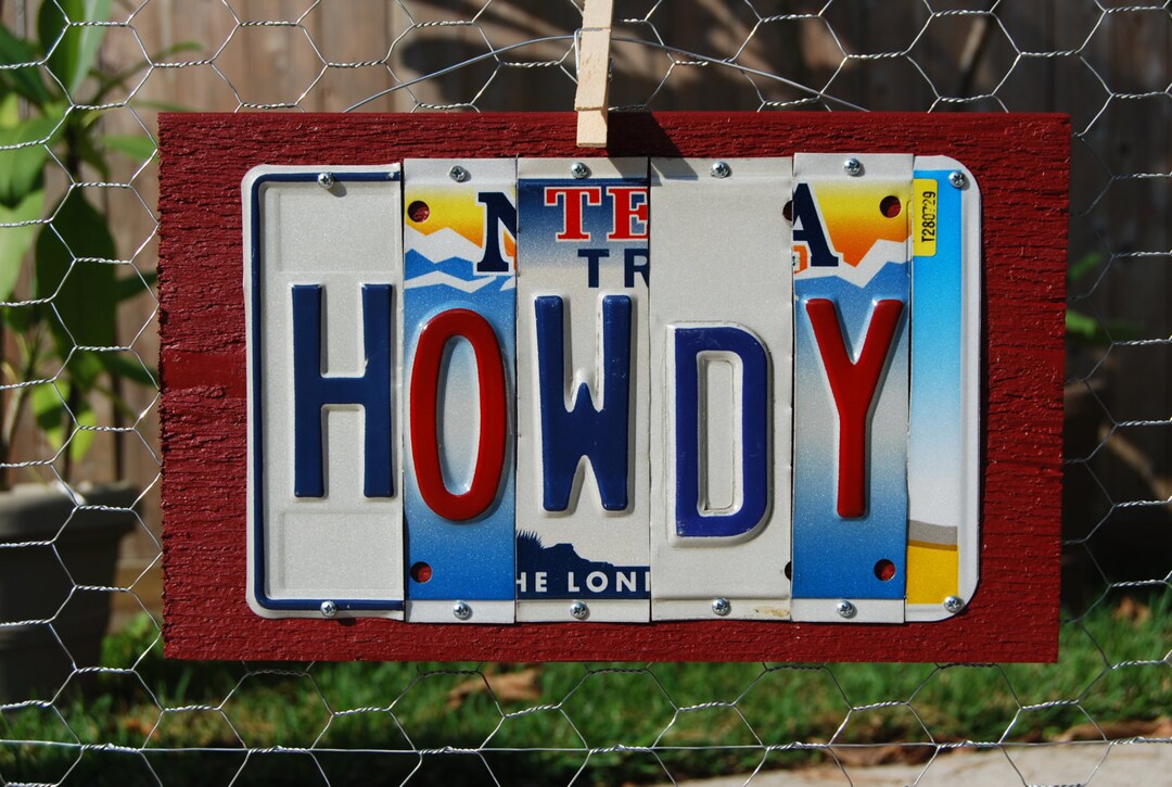 HOWDY Custom License Plate Sign, Tailgate, Bar Decor, Sports Sign ...