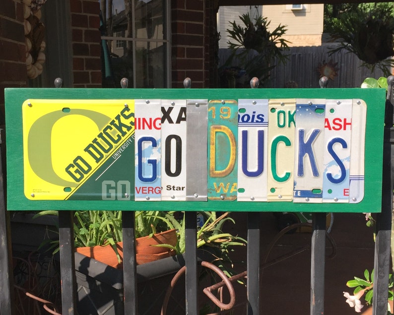 GO DUCKS custom made Oregon Ducks license plate sign w/ logo | Etsy