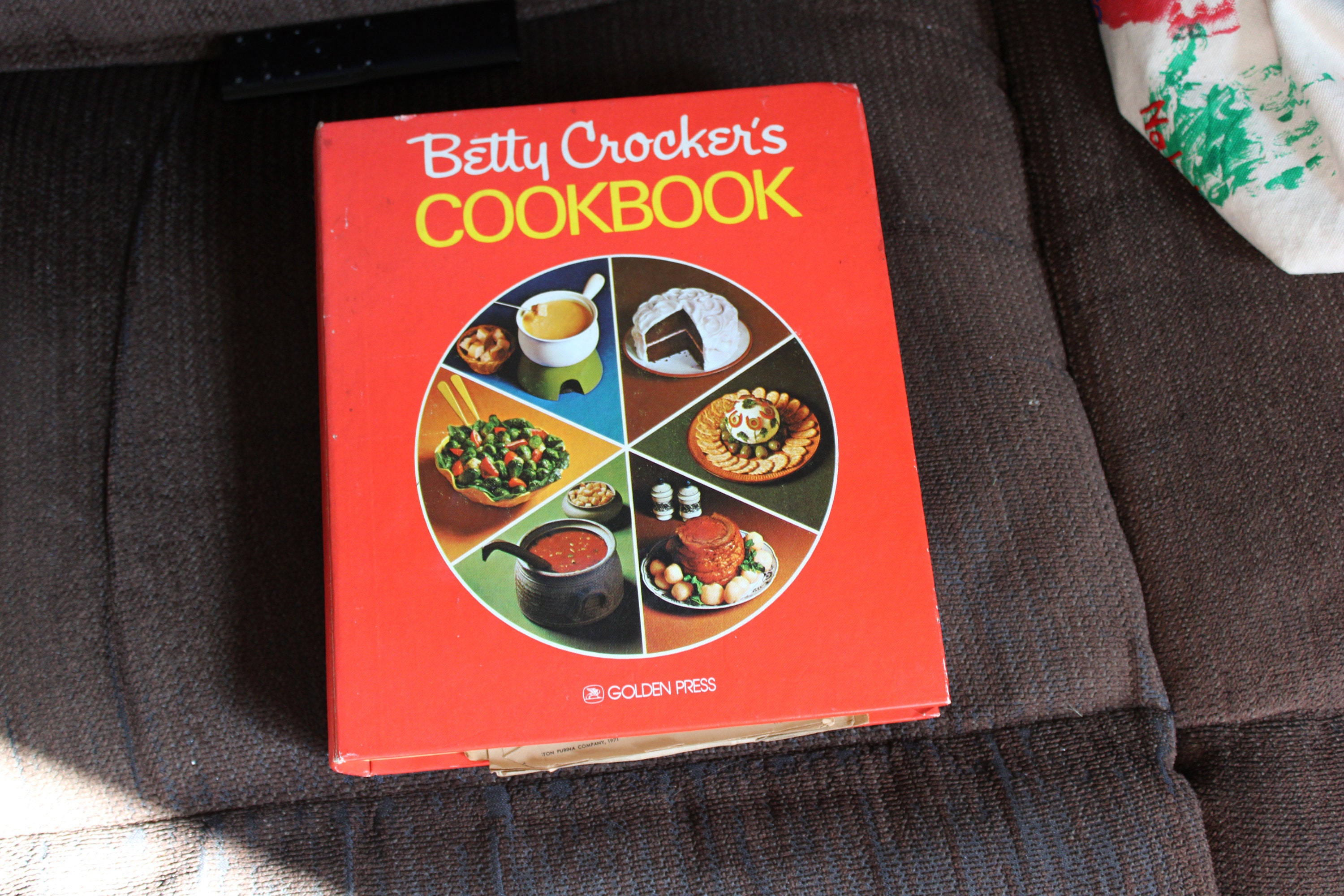 Vintage Betty Crocker Cookbook 1969