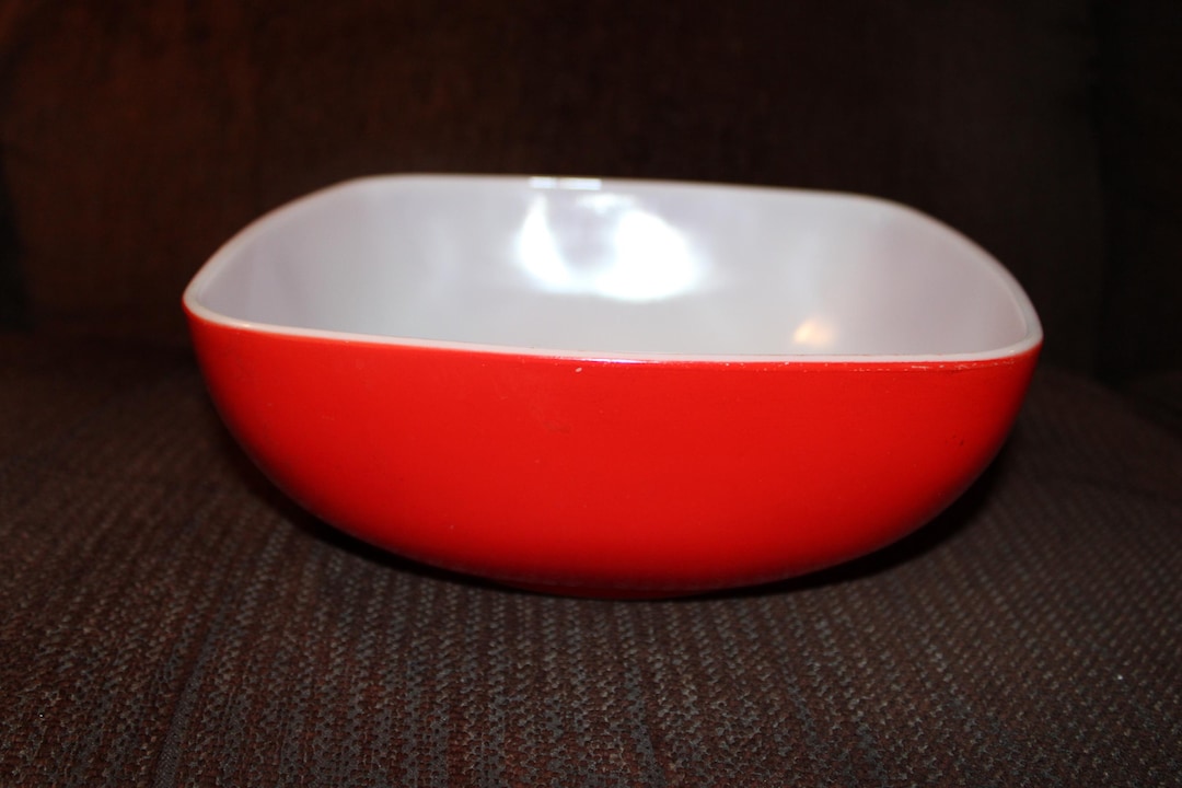 Vintage Red Square Pyrex Bowl - Etsy