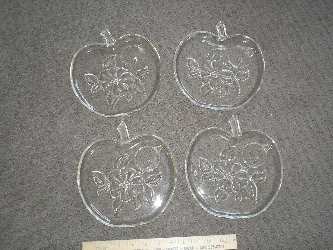 Vintage Apple Luncheon Plates - Etsy