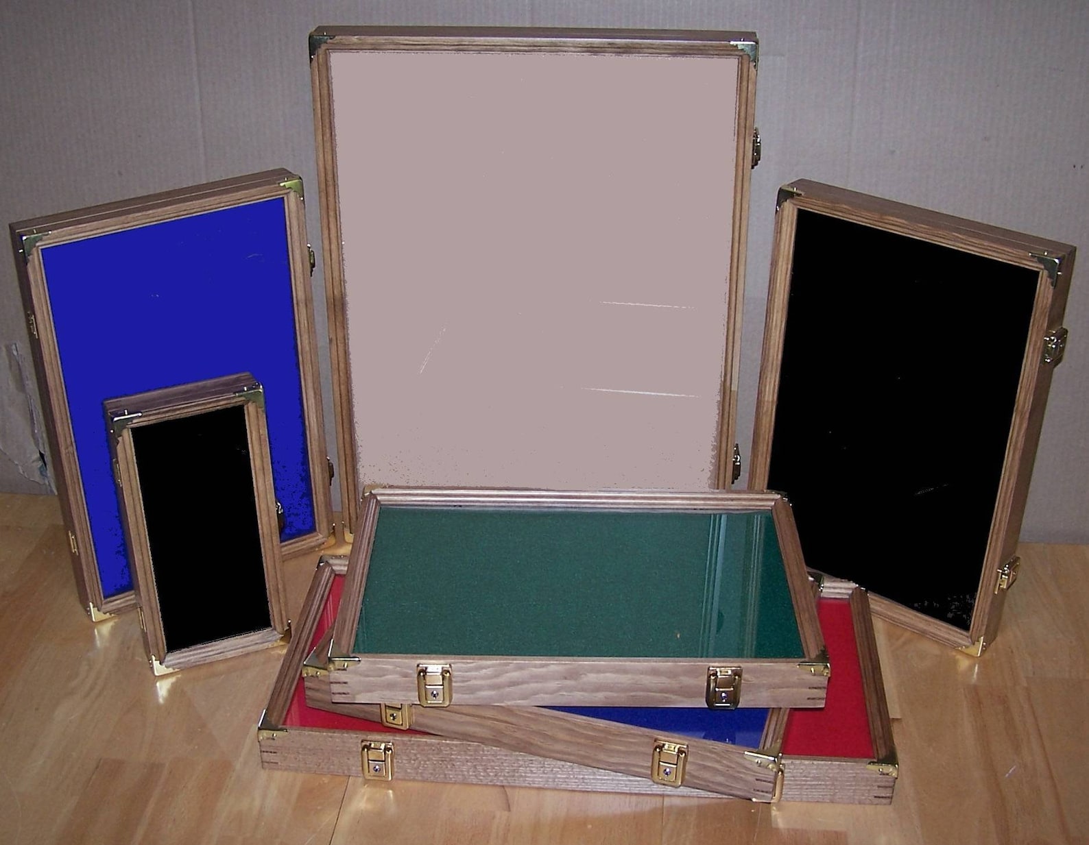 12x24x2 Display Case Wall Mount Locking for Arrowheads Artifacts Beads ...