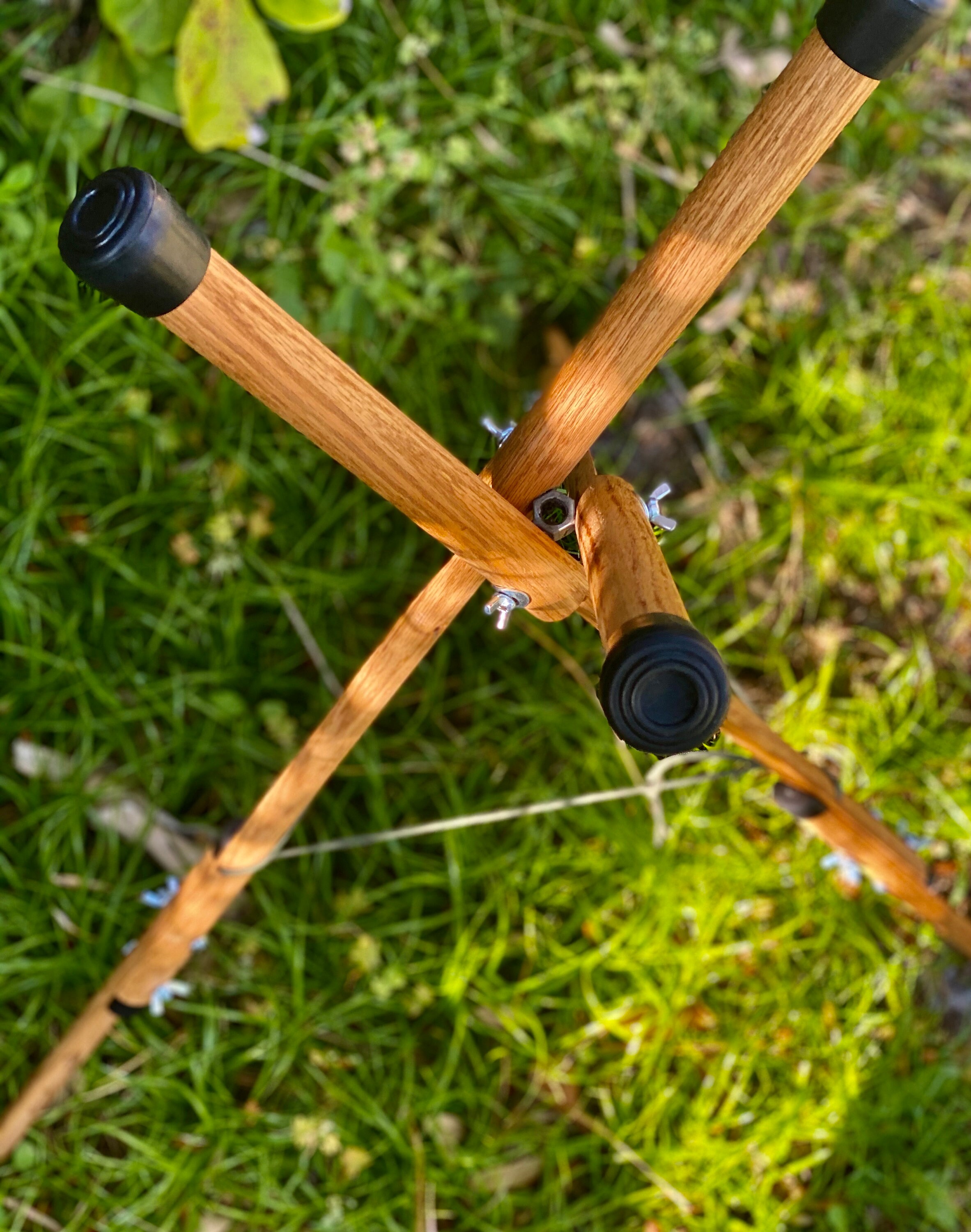 Lucky Handpan Stand: Solid Oak adjustable Tri sit to stand | Etsy