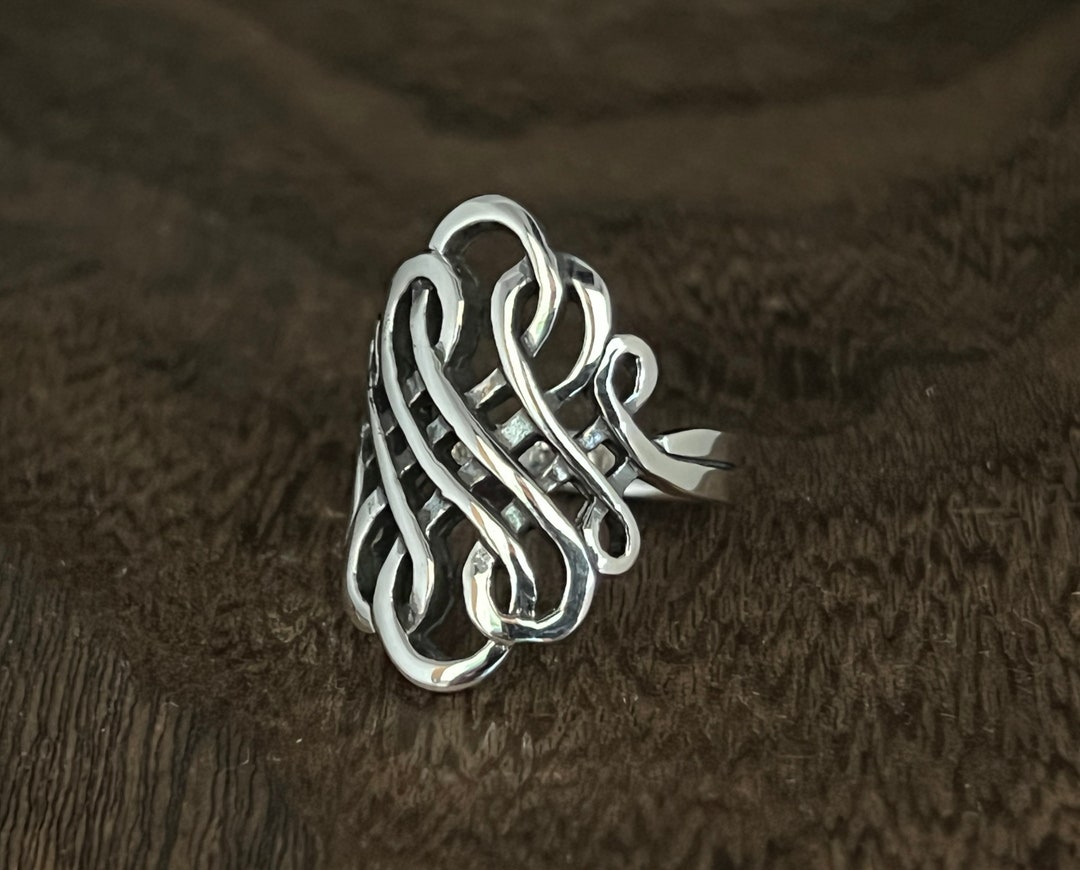 Celtic Silver Eternity Ring // 925 Sterling Silver // Size 10 - Etsy