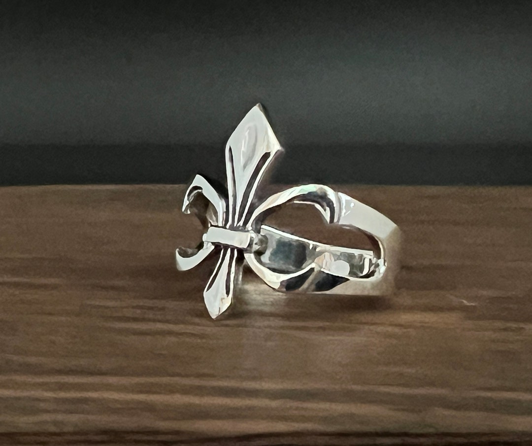 Fleur De Lise Silver Ring // 925 Sterling Silver // Handmade // Size 5 ...