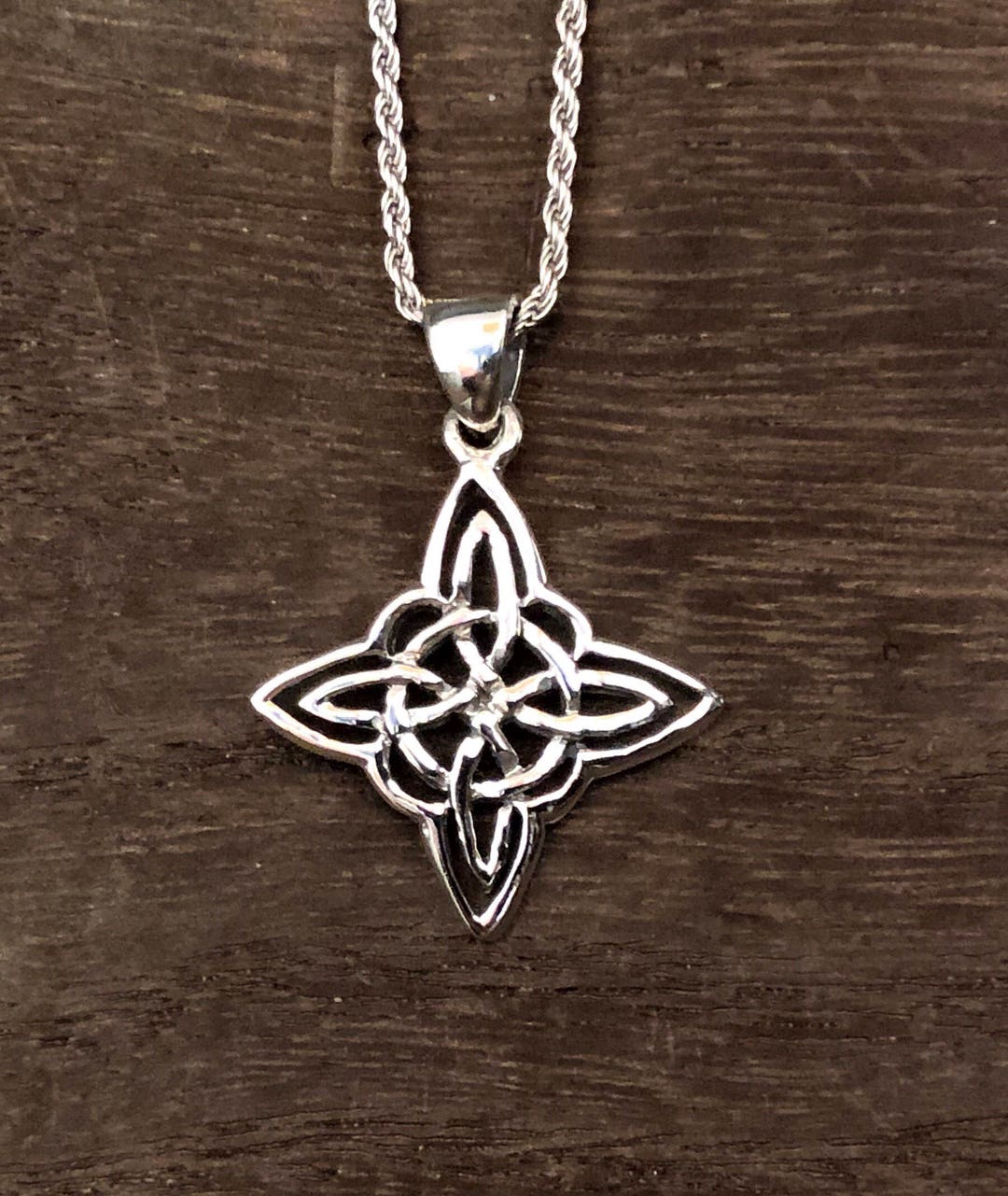 Celtic Trinity Circle Pendant - 925 Sterling Silver- High Polish Finish ...