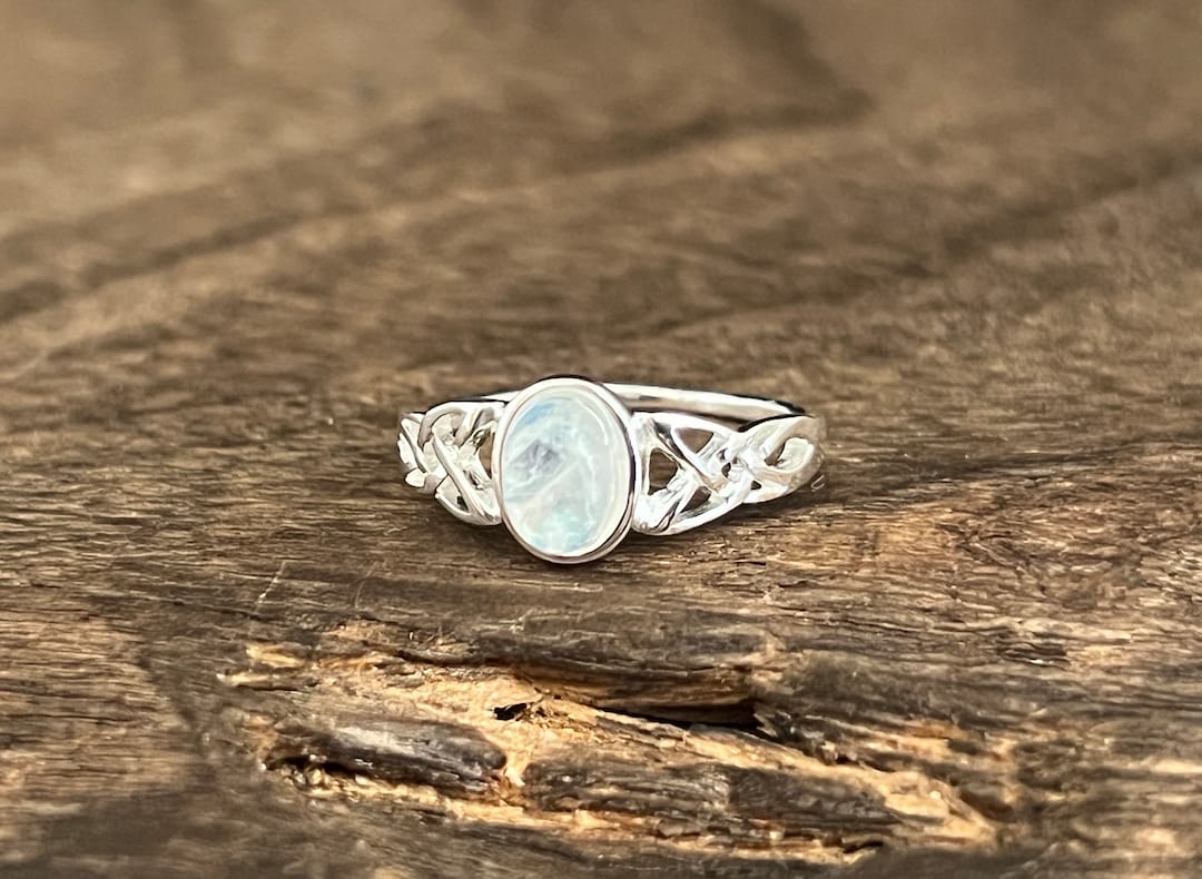 Celtic Moonstone Ring: 925 Sterling Silver Triquetra - Etsy