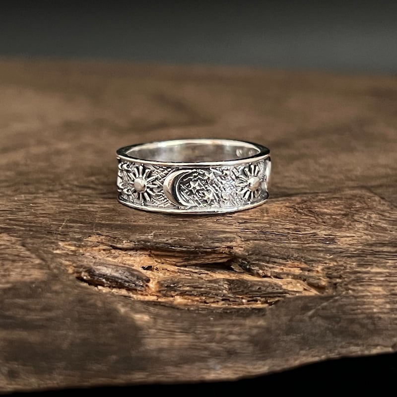 Moon and Stars Ring - Etsy
