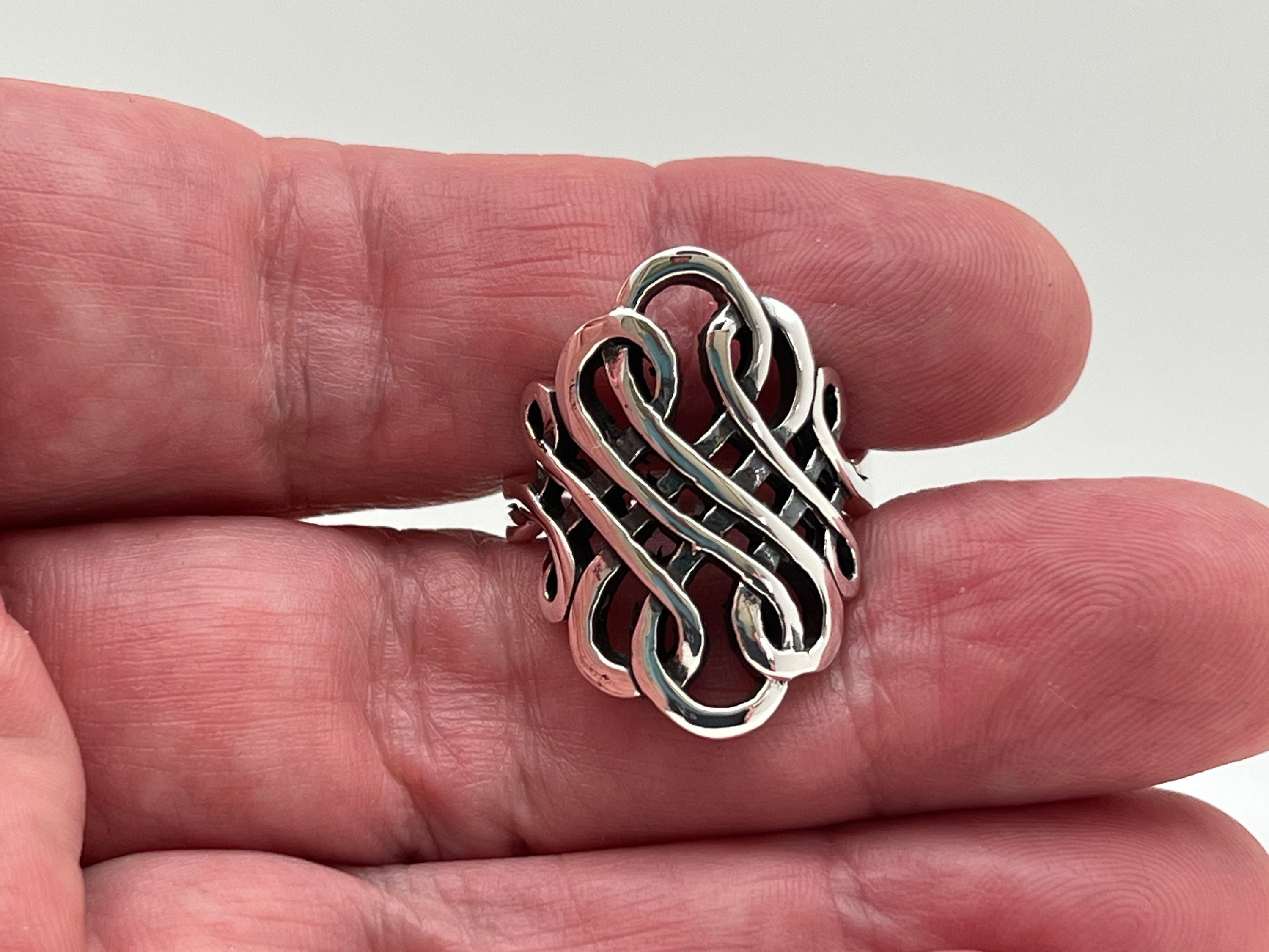 Celtic Silver Eternity Ring // 925 Sterling Silver // Size 10 - Etsy