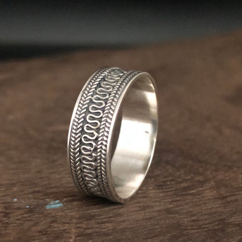 Balinese Stack Ring // 925 Sterling Silver // Oxidized - Etsy