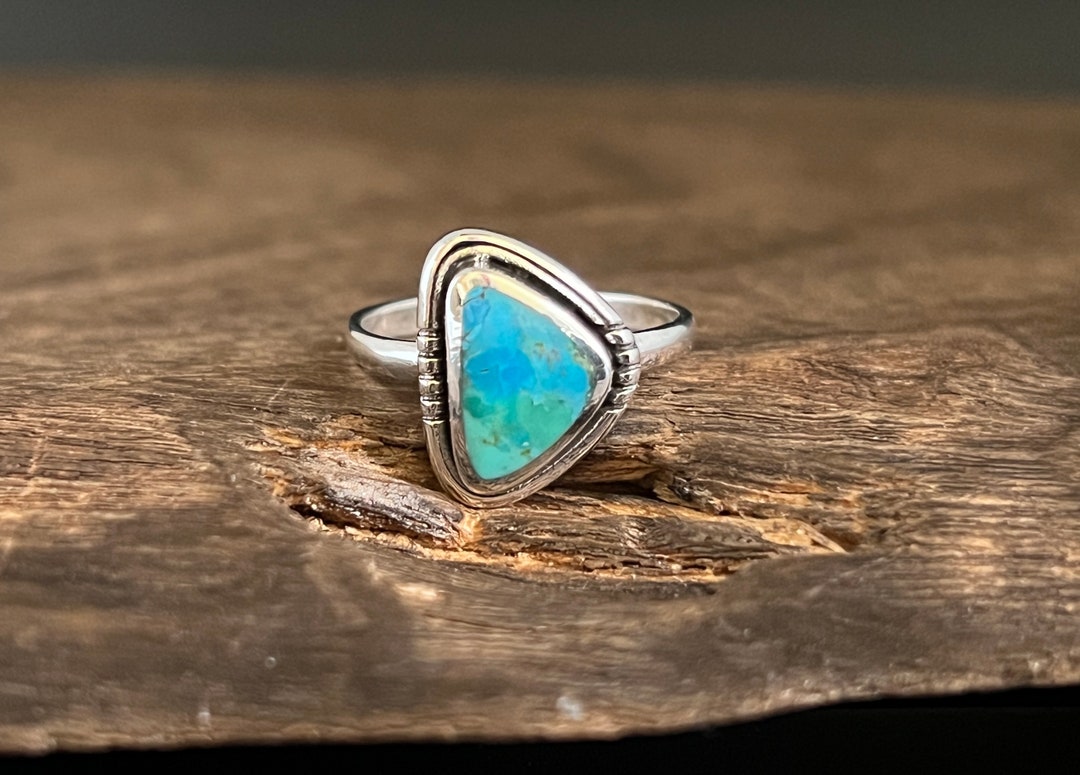 Southwestern Design Turquoise Ring // 925 Sterling Silver // Sizes 5 to ...