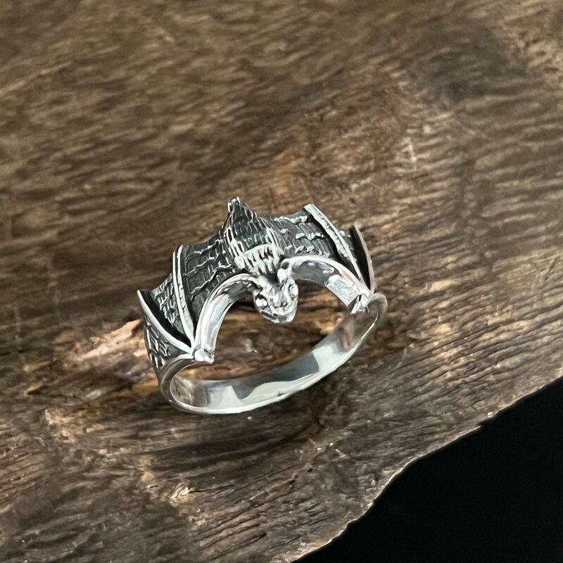 Bat Ring - Etsy