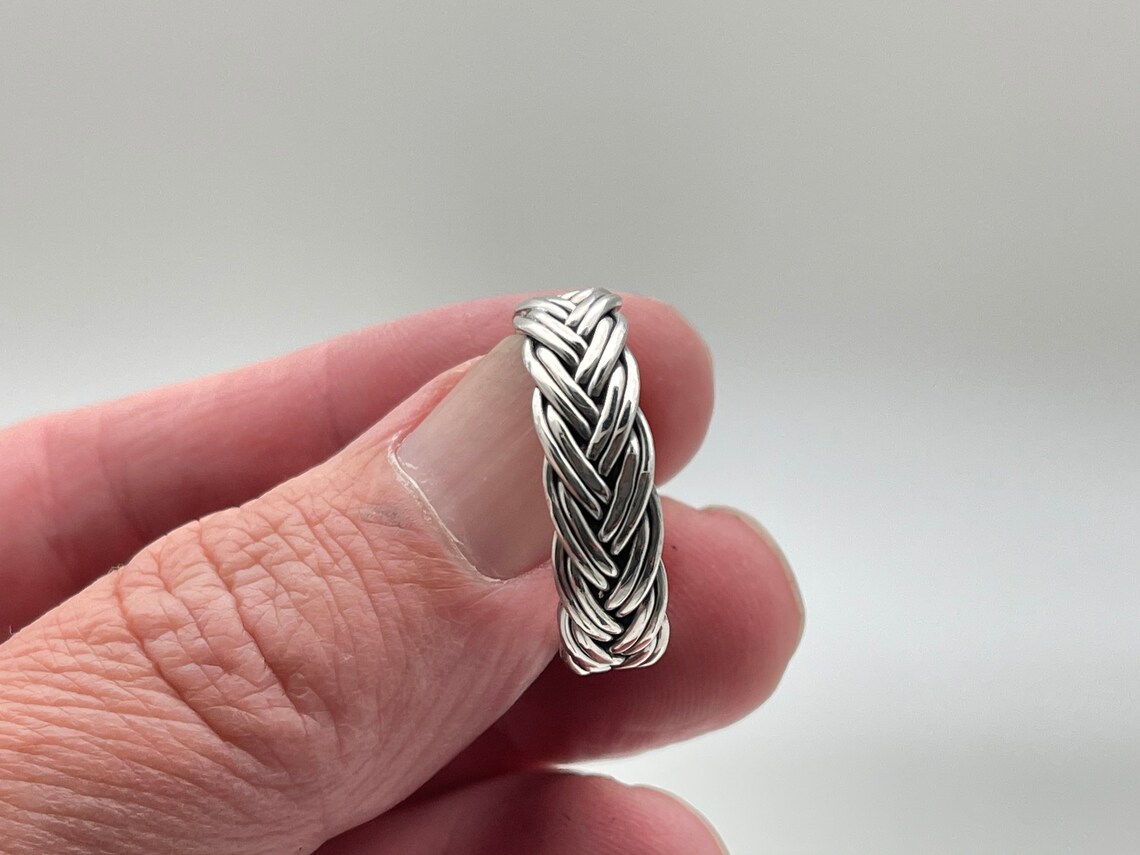 Double Weave Silver Ring // 925 Sterling Silver // Celtic - Etsy