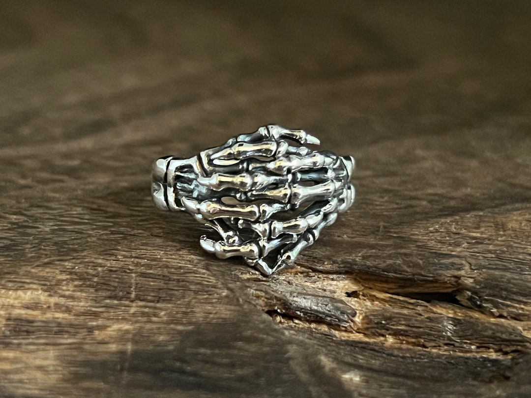 Skeleton Hand Ring // 925 Sterling Silver // Sizes 7 to 11 Available ...