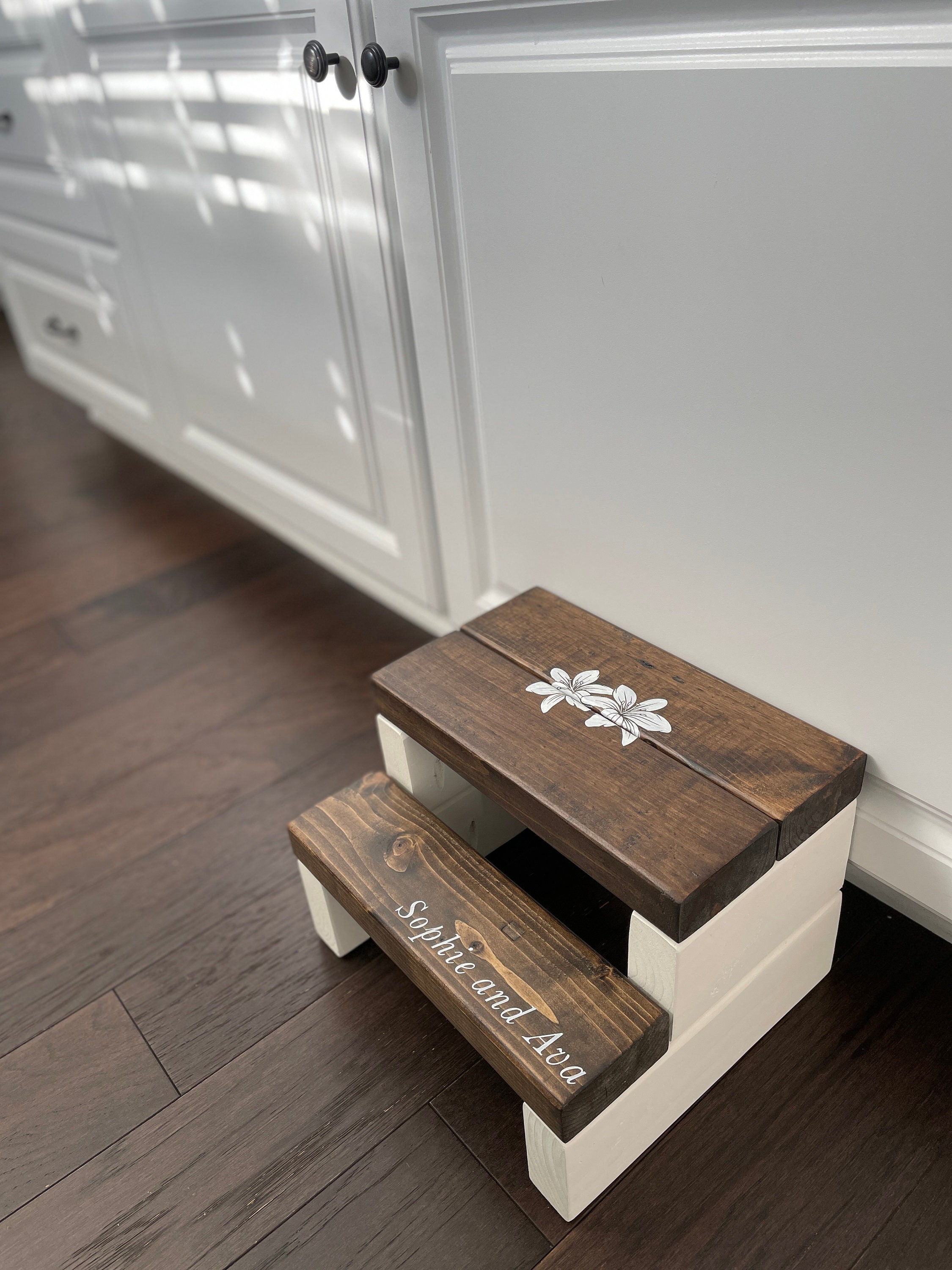 Personalized Rustic Kids Step Stool With Graphic Toddler Step - Etsy Canada