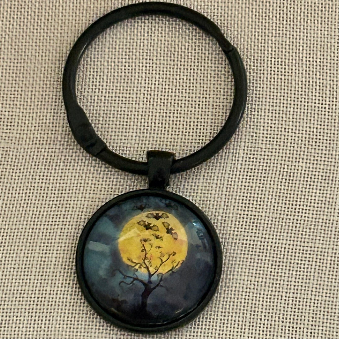 Haunted Tree Halloween Thread Keep-haunted Tree Floss Ring Scissor Fob ...