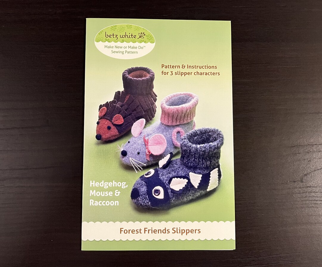 Betz White Forest Friends Slippers - Sizes Kids 8-13, Youth 1-6, and ...