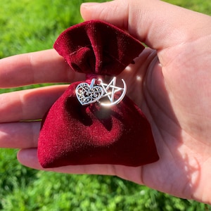 LOVE MAGNET Mojo Bag/charm and Spell Bag - Etsy