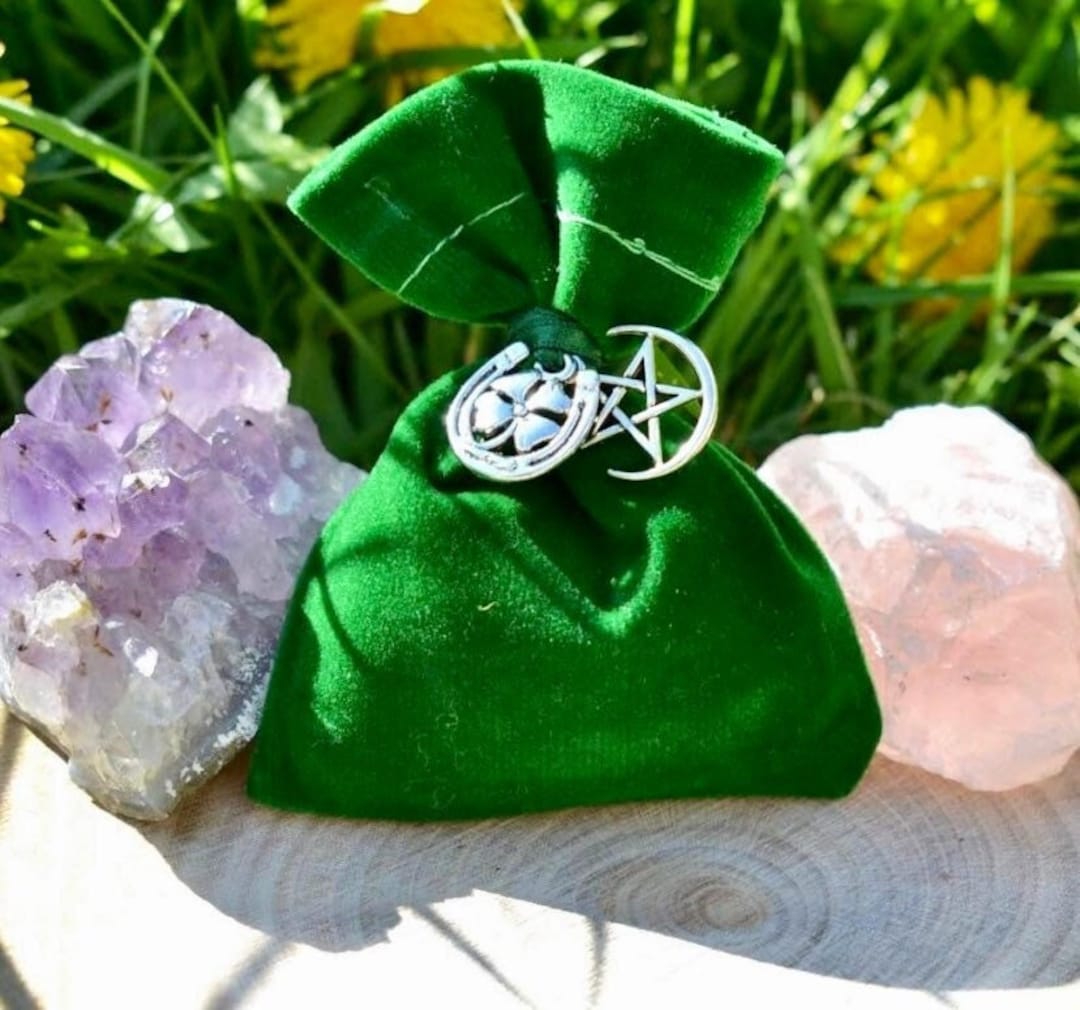 MONEY DRAWING Mojo Bag/charm and Spell Bag - Etsy