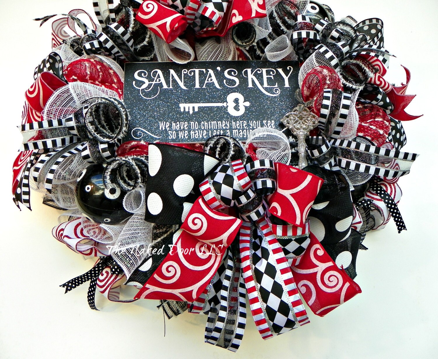 Christmas Wreath Christmas Santas Key Wreath Holiday | Etsy