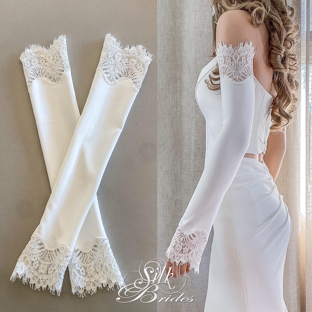 Detachable off White Lace Trimed Sleeves/ Fingerless Crepe Bridal ...