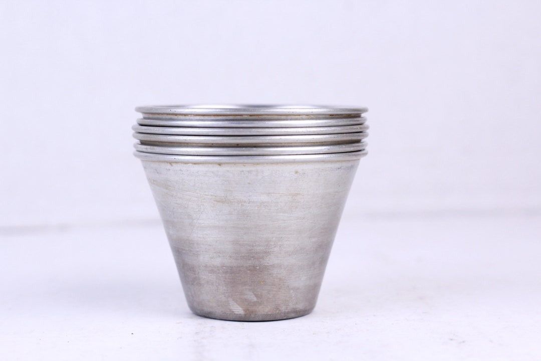 Vintage Aluminum Caramel Custard Molds, Set of Six, Small Aluminum ...