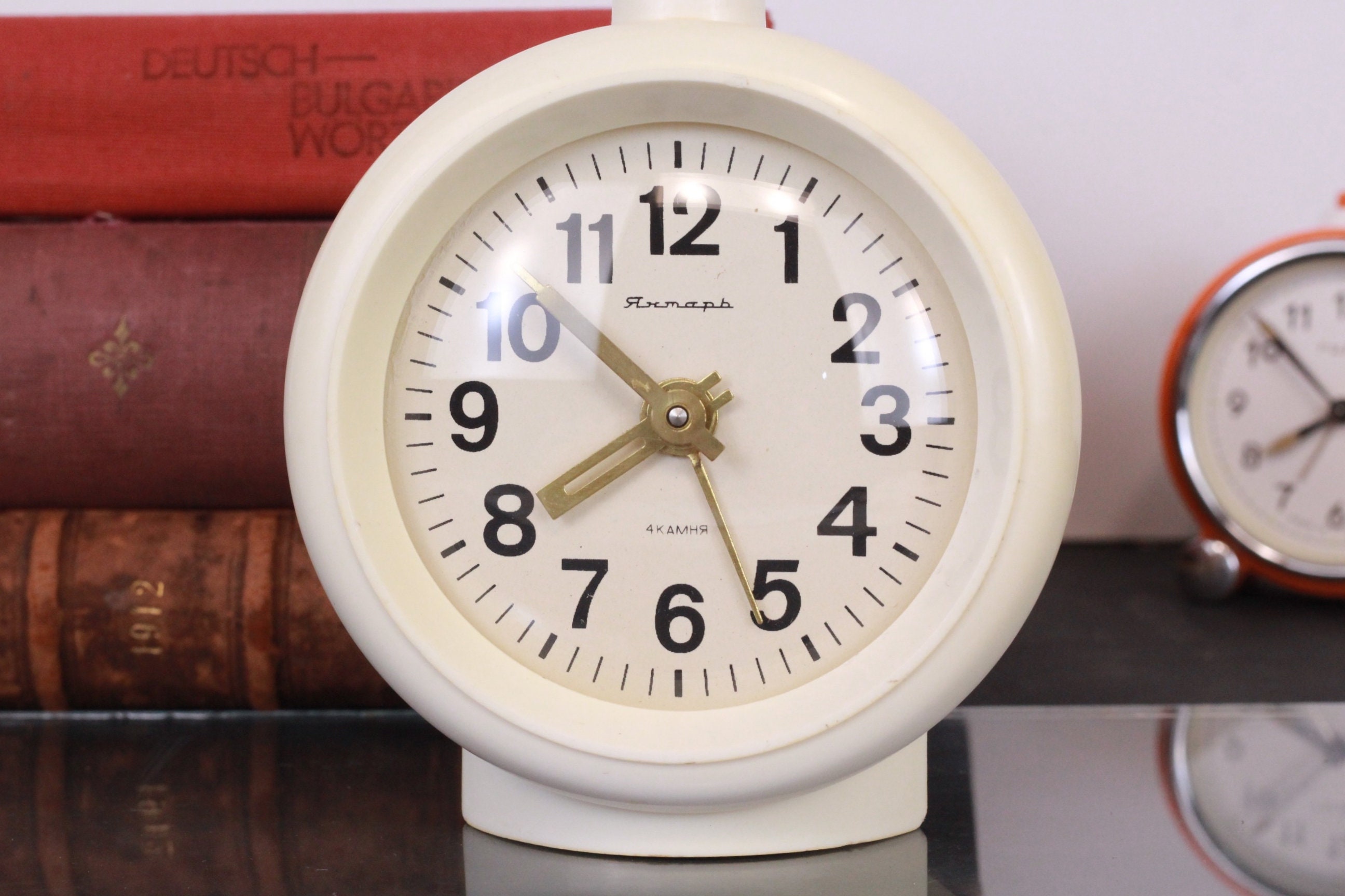 Vintage Mechanical Alarm Clock Jantar 4 Jewels, Wind Up, Analog Clock ...