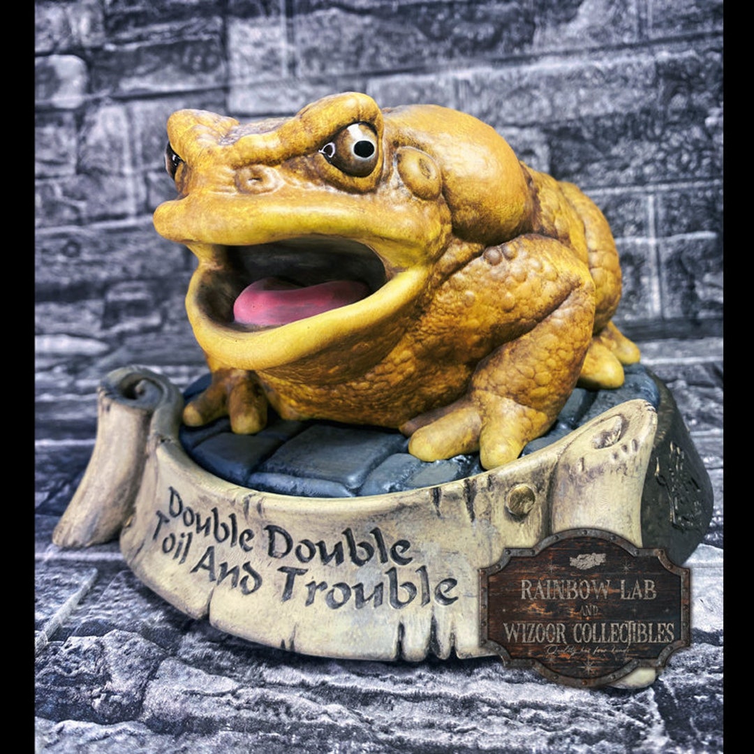 Hogwarts Choir Toad - Harry Potter Inspired By - Etsy