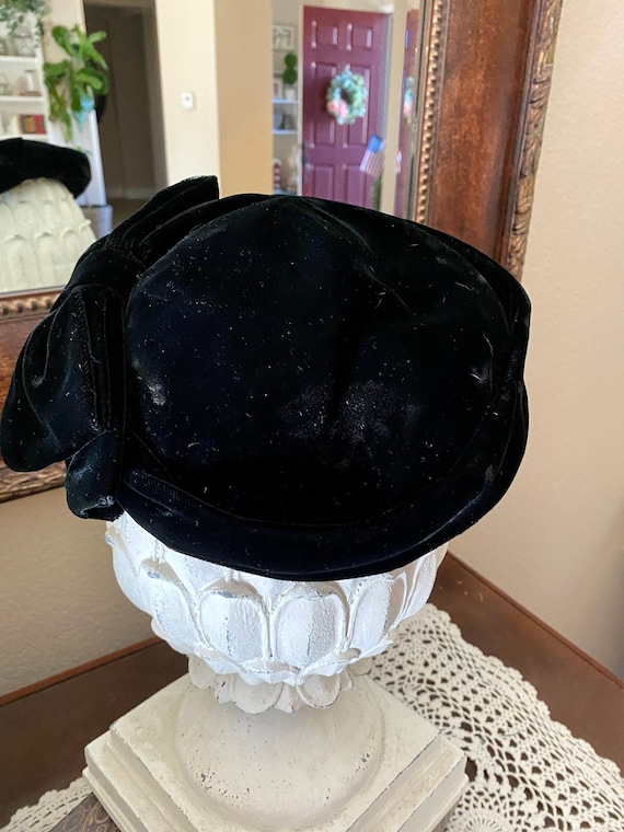 Vintage Black Velvet Hat Black Velvet Vintage Hat Vintage - Etsy