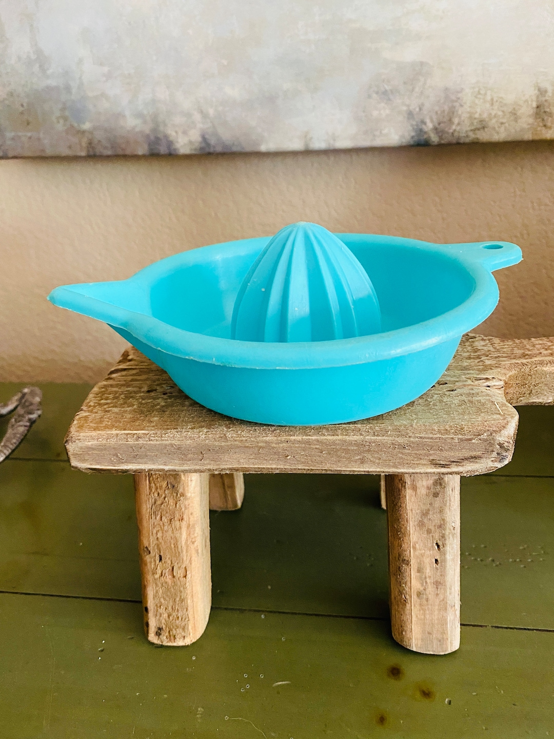 Vintage Mid Century 1950s Plastic Citrus Juicer, Antique Citrus Juicer ...