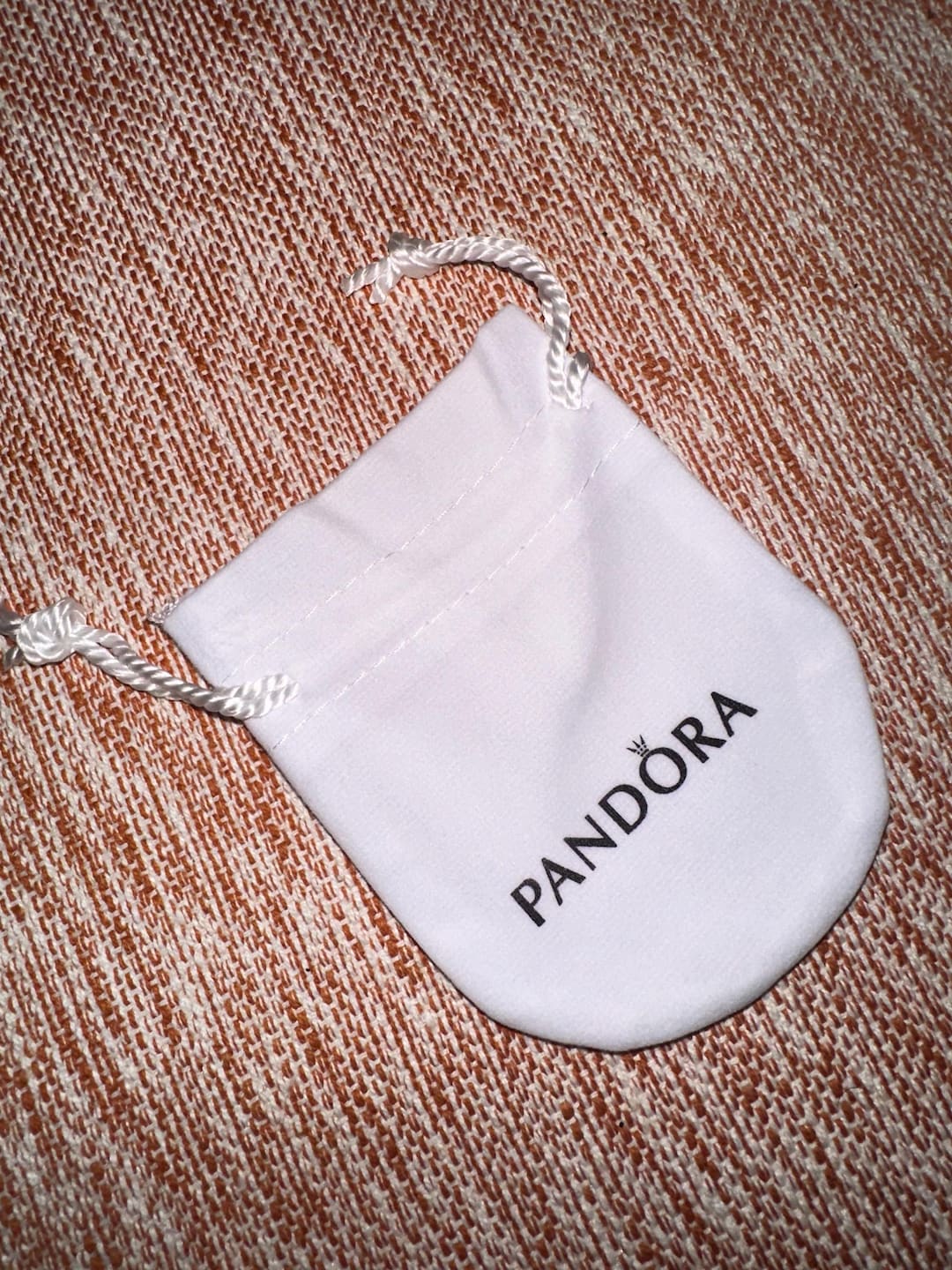 100 PIECES BULK WHOLESALE Pandora Velvet Anti Tarnish Pouch/bag for Your European Jewelry Beads ...