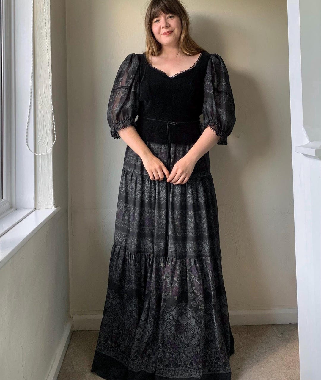 Vintage Autumn 1970s 'kati at Laura Phillips' Black Velvet Bodice Dress ...